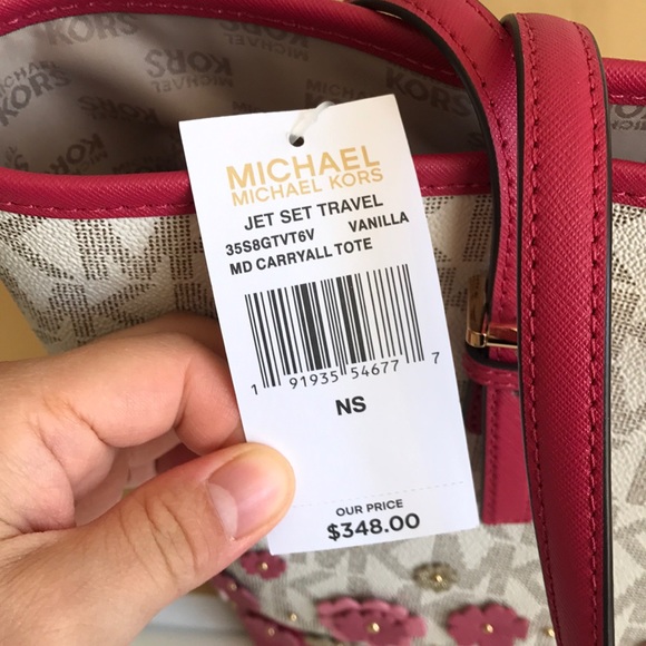 Michael Kors | Bags | Mk Carryall Toteshoulder Bagmedium | Poshmark